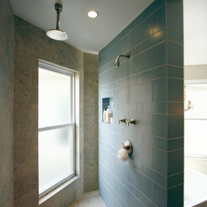 75 Beautiful Window In Shower Home Design Ideas & Designs | Houzz AU