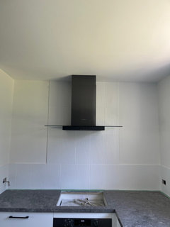 Tile layout around Rangehood | Houzz AU