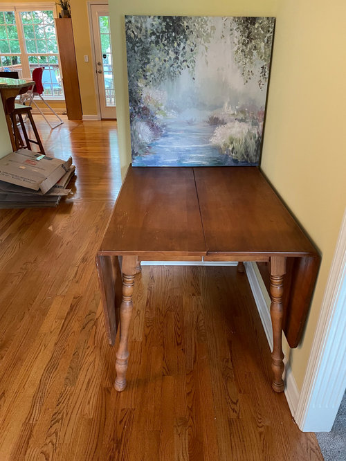 Styling large hallway table
