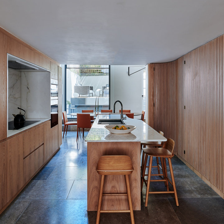 75 Beautiful Medium Sized Kitchen Ideas and Designs - October 2025 ...