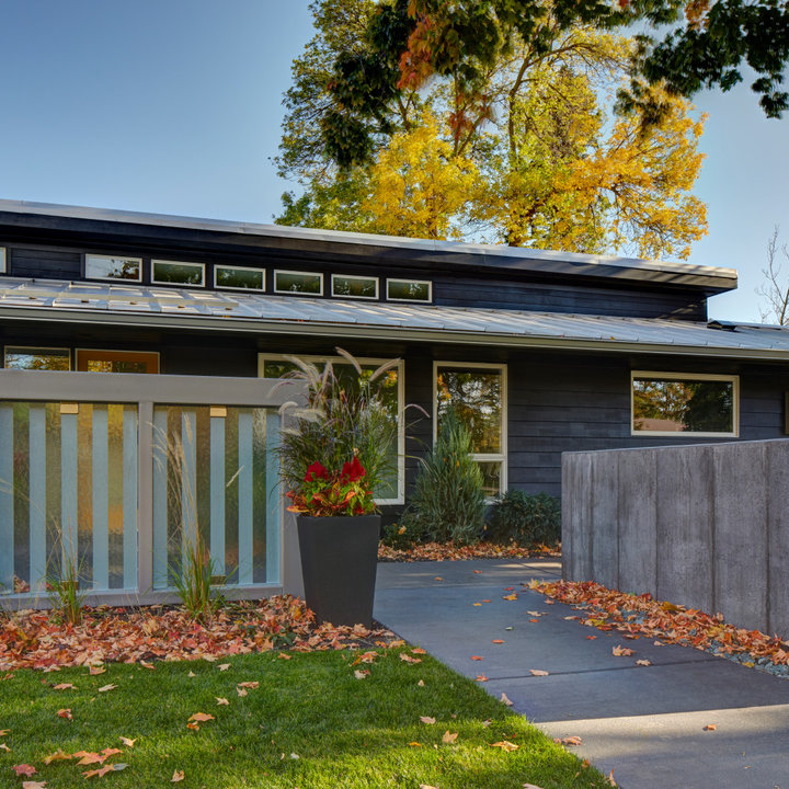 75 Mid-Century Modern Porch Ideas You'll Love - December, 2025 | Houzz