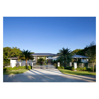 Ponce Davis - Tropical - Exterior - Miami - by Preschel + Bassan Studio ...