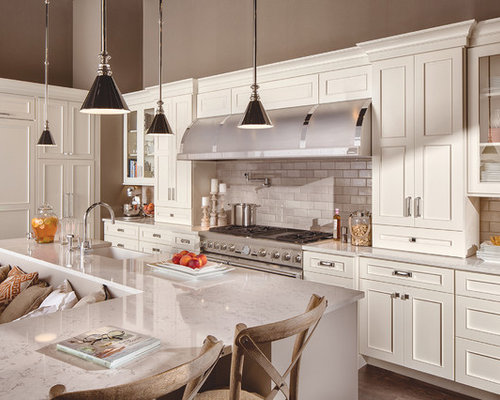 Best White Transitional Kitchen Design Ideas & Remodel Pictures | Houzz