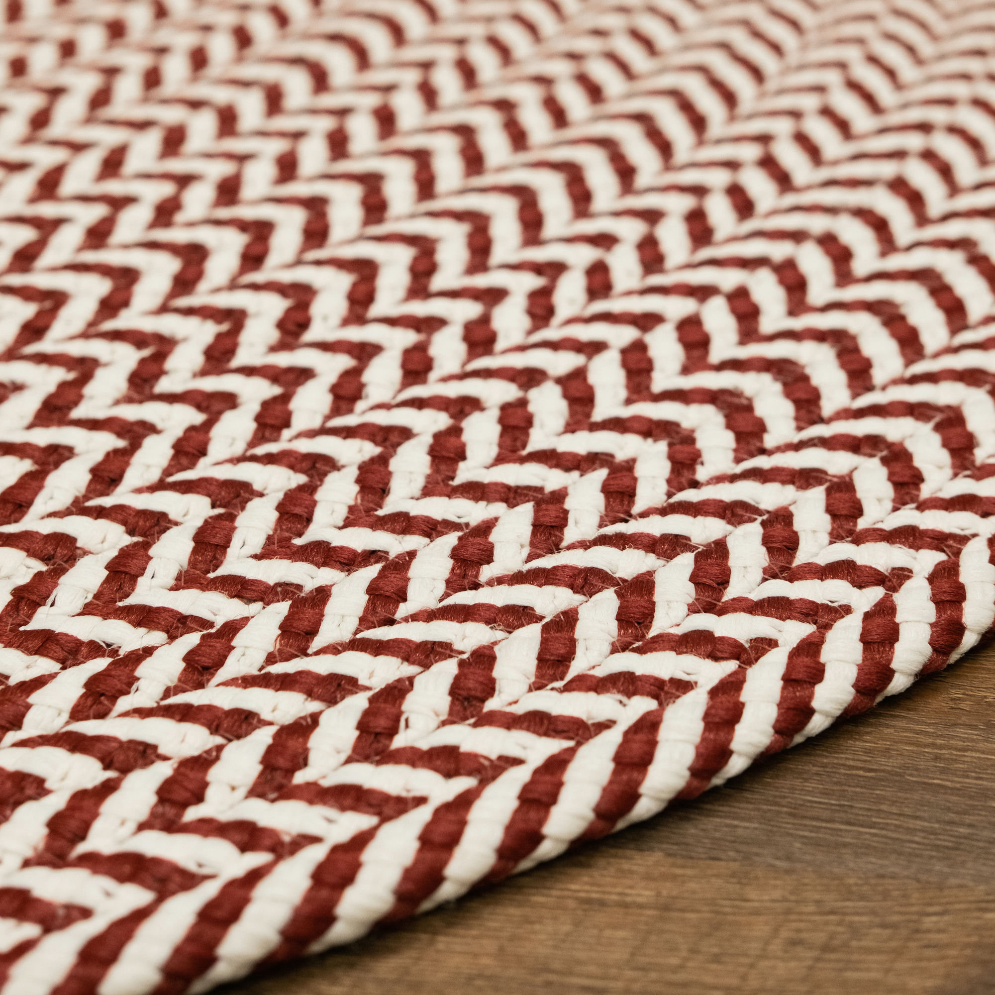 Chevron Christmas Under-Tree Reversible Round Rug, Red/White 65”x65 ...