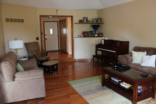 Living Room Layout - Long, Octagonal Room