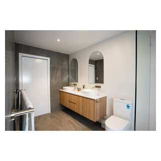 EMP House - Bathroom - Brisbane - by Rogue Architects | Houzz
