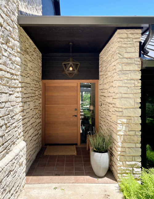 New outdoor entry light -- which color?