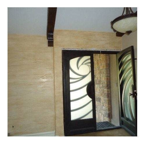 Petrified Wall Design in White and Creme