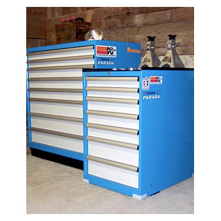 Steve Kennedy's Barn Garage - Boston - by Lista & Vidmar - Storage ...