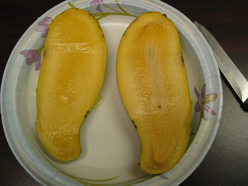 Mango Tasting......Ivory Mango