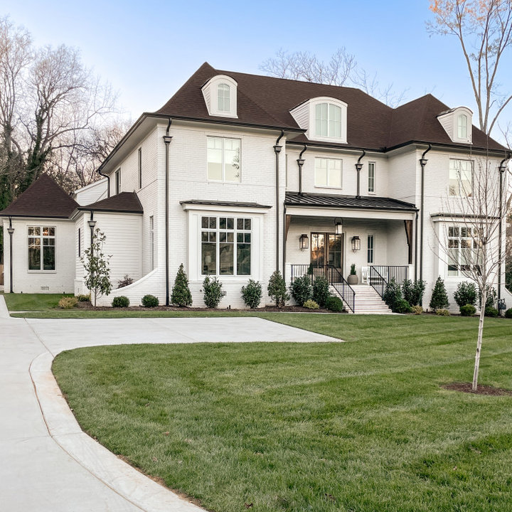 75 Beautiful Exterior with a Hip Roof Ideas & Designs - September 2025 ...