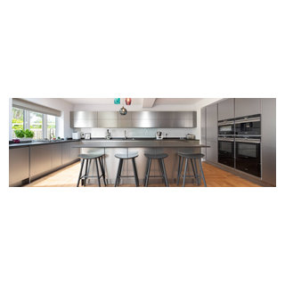 Ultra Modern Steel Kitchen in St Albans - Modern - Kitchen ...