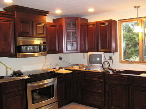 Dupont edge on countertop