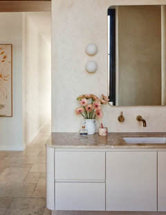 can an ogee edge vanity counter look modern? | Houzz Forum