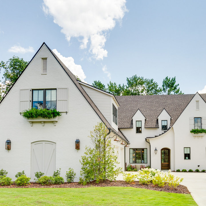 75 Beautiful Exterior with a Gable Roof Ideas & Designs - July 2025 ...