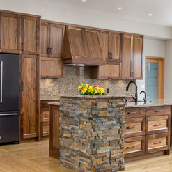 Hawthorne Kitchens - Winnipeg, MB, CA | Houzz