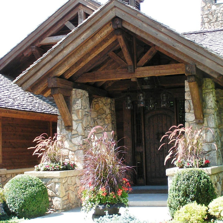 75 Rustic Front Porch Ideas You'll Love - December, 2025 | Houzz