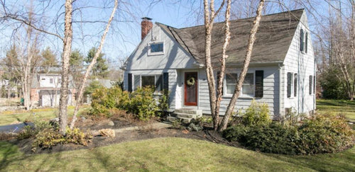 Cape Cod curb appeal