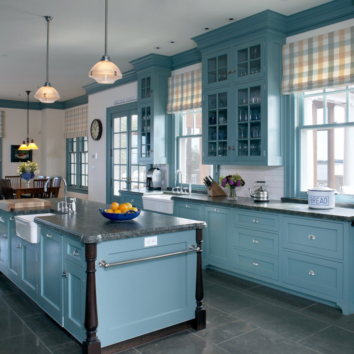 75 Beautiful Kitchen with Green Benchtop Ideas & Designs - July 2025 ...
