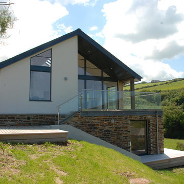 75 Beautiful Side House Exterior Ideas and Designs - April 2026 | Houzz UK