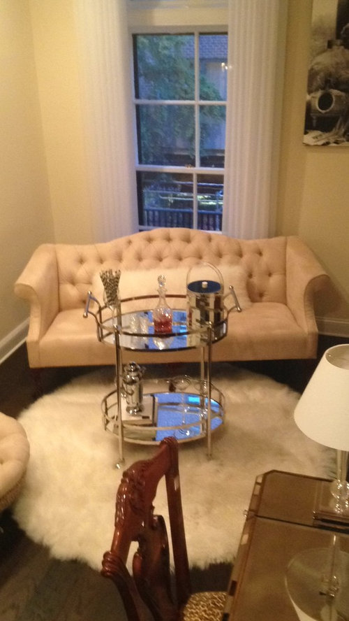 Decorating a 28 square foot apartment furniture placement