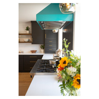 Luna's Kitchen - Modern - Kitchen - Phoenix - by Acumen Builders | Houzz