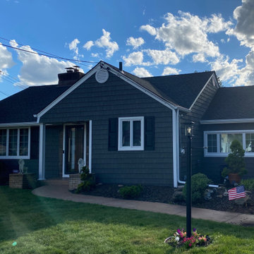 Windswept Smoke Siding - Photos & Ideas | Houzz