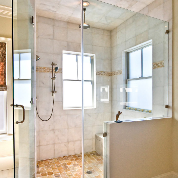 75 Beautiful Window In Shower Home Design Ideas & Designs | Houzz AU