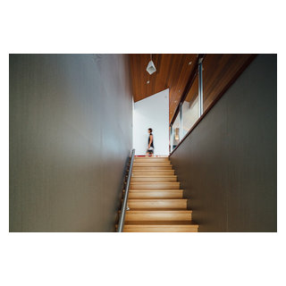 BELMONT RESIDENCE - Modern - Staircase - Other - by XTONE- PORCELANOSA ...