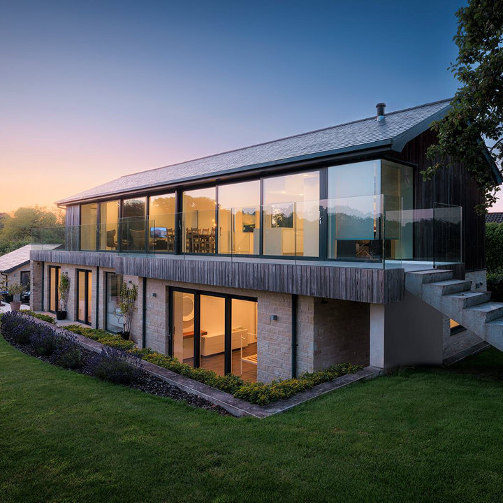 75 Beautiful Side House Exterior Ideas and Designs - April 2026 | Houzz UK