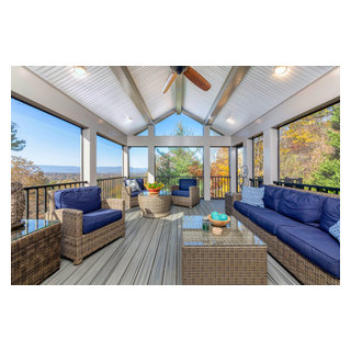 Screen Room with Trex Decking - Klassisch - Veranda - Sonstige - von ...