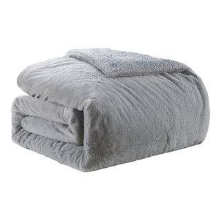 Plain Faux Fur Blanket - Transitional - Blankets - by BNF Home | Houzz