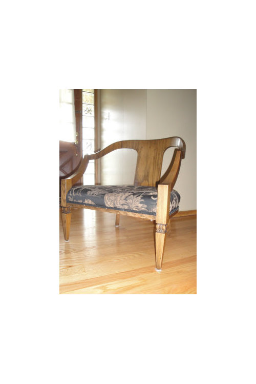 Patterns on tufted upholstery?