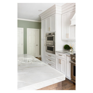 EAST COBB calming and peaceful kitchen - Transitional - Kitchen ...