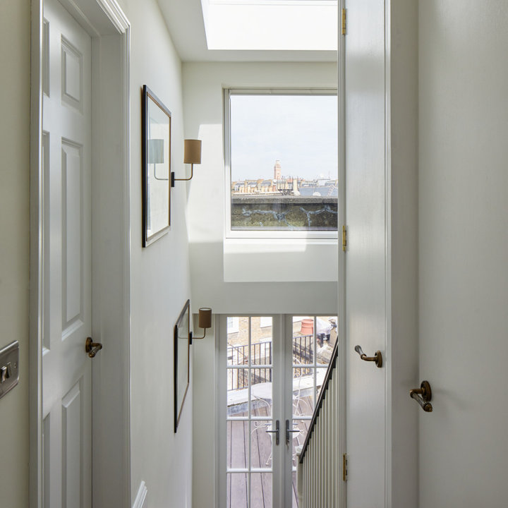 75 Beautiful Small Hallway Ideas and Designs - April 2025 | Houzz UK