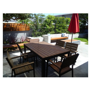 small space Torrance backyard - Los Angeles - by Sandi Fields Landscape ...