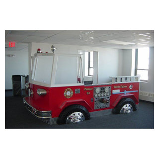 Fire Engine Reception Desk - New York - by O'Donovan Carpentry | Houzz