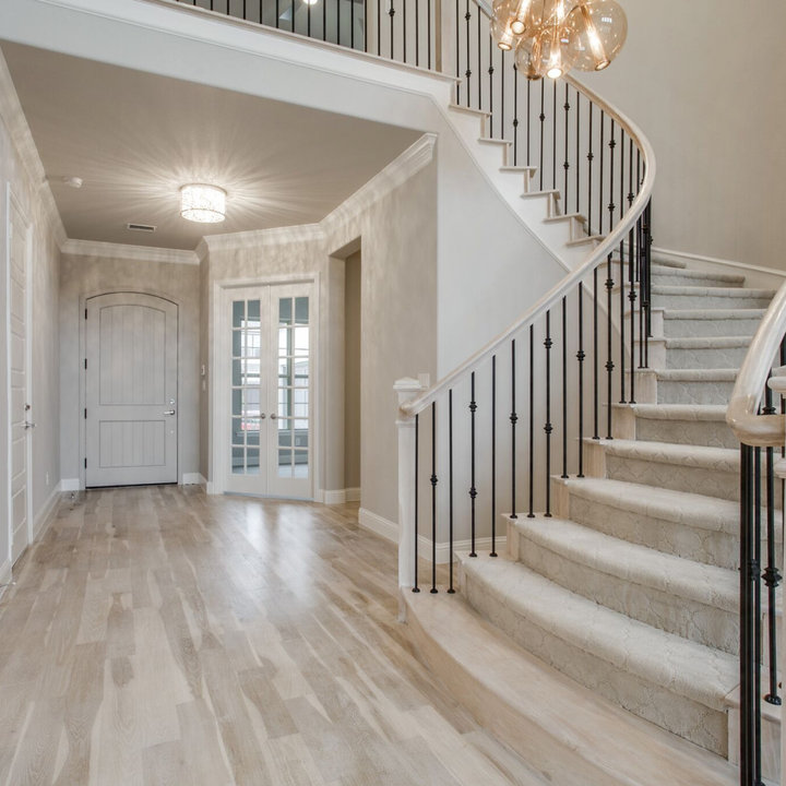 75 Transitional Staircase Ideas You'll Love - October, 2025 | Houzz