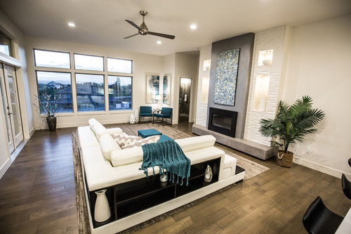 living room/great room layout with 2 left facing sectionals