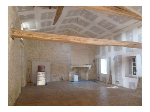 How high to Hang my Curtains on Uneven Windows? | Houzz AU