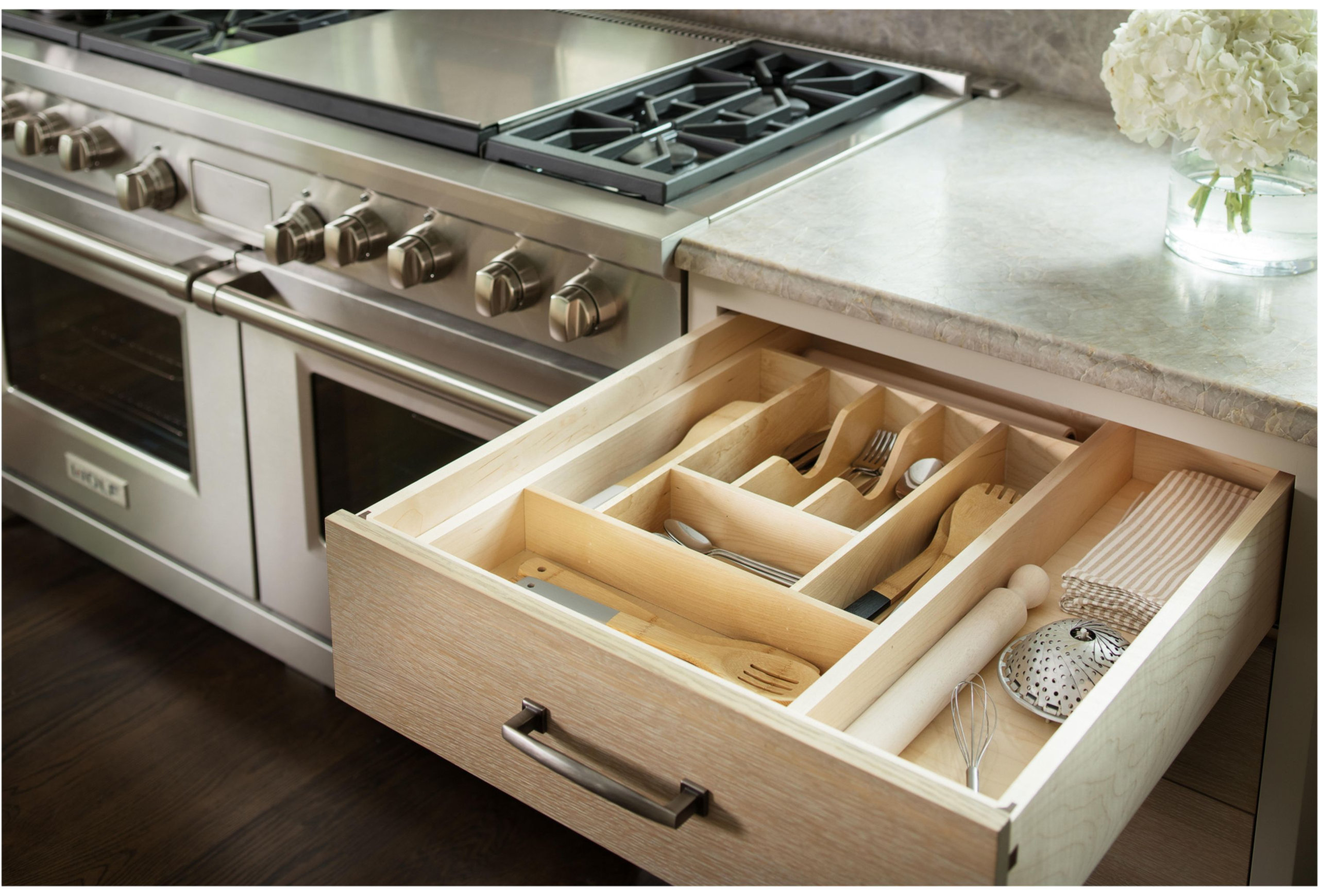 Rev-A-Shelf 4WCT-3SH Wood Classics 22" Trim to Fit Shallow - Kitchen ...