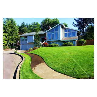 Extreme LandscapeMakeover Turf: "Agroscopic Turf Surgery" - Traditional ...