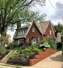 1920s Tudor Cottage Exterior