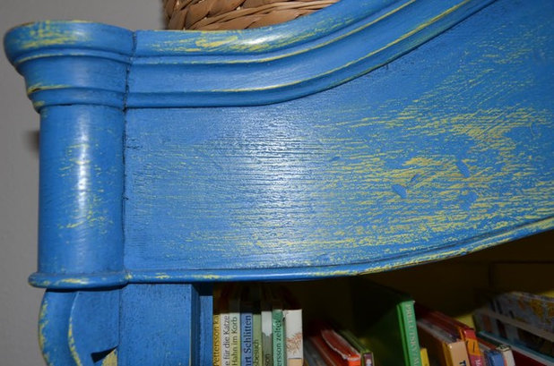 Project Rehab: Water-Damaged Wardrobe to Bright Blue Bookcase