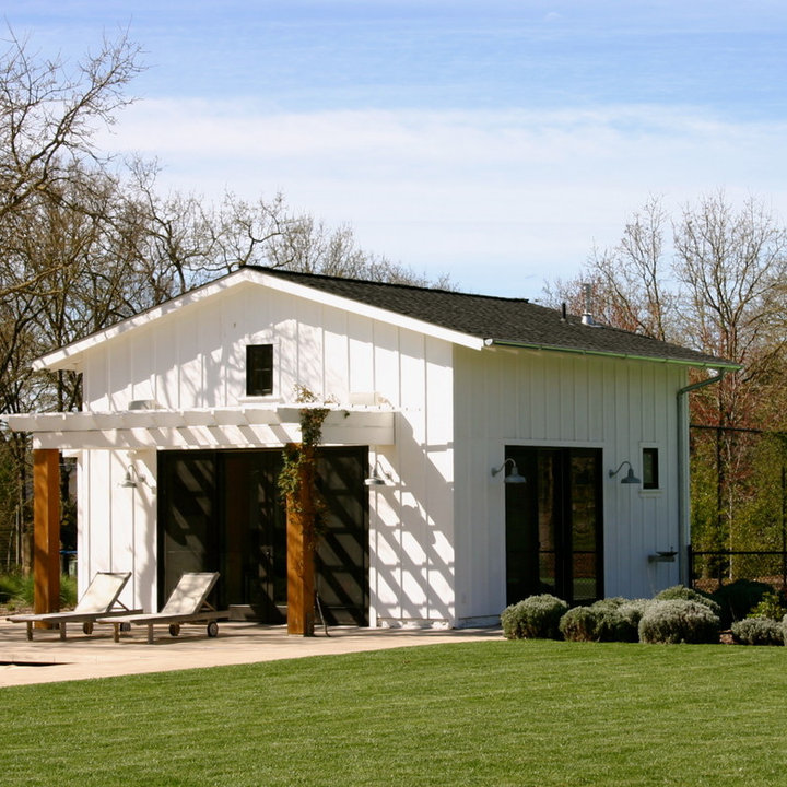 75 Farmhouse Shed Ideas You'll Love - May, 2026 | Houzz