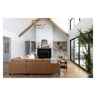 Farmhouse - Andover, KS - Farmhouse - Living Room - Wichita - by Nies ...