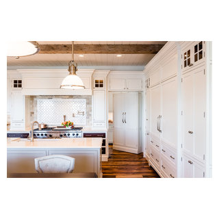 Catawba Island Lakefront Home, Kitchen & Hearth Room - Traditional ...