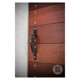 Kayu Horizontal Style Wood Fencing & Gates - Contemporary - Los Angeles ...