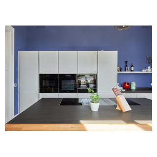 Moderne Küche in Altbau Villa - Contemporary - Kitchen - Other - by ...
