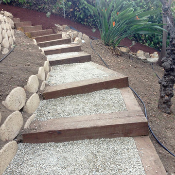 Railroad Tie Steps - Photos & Ideas | Houzz